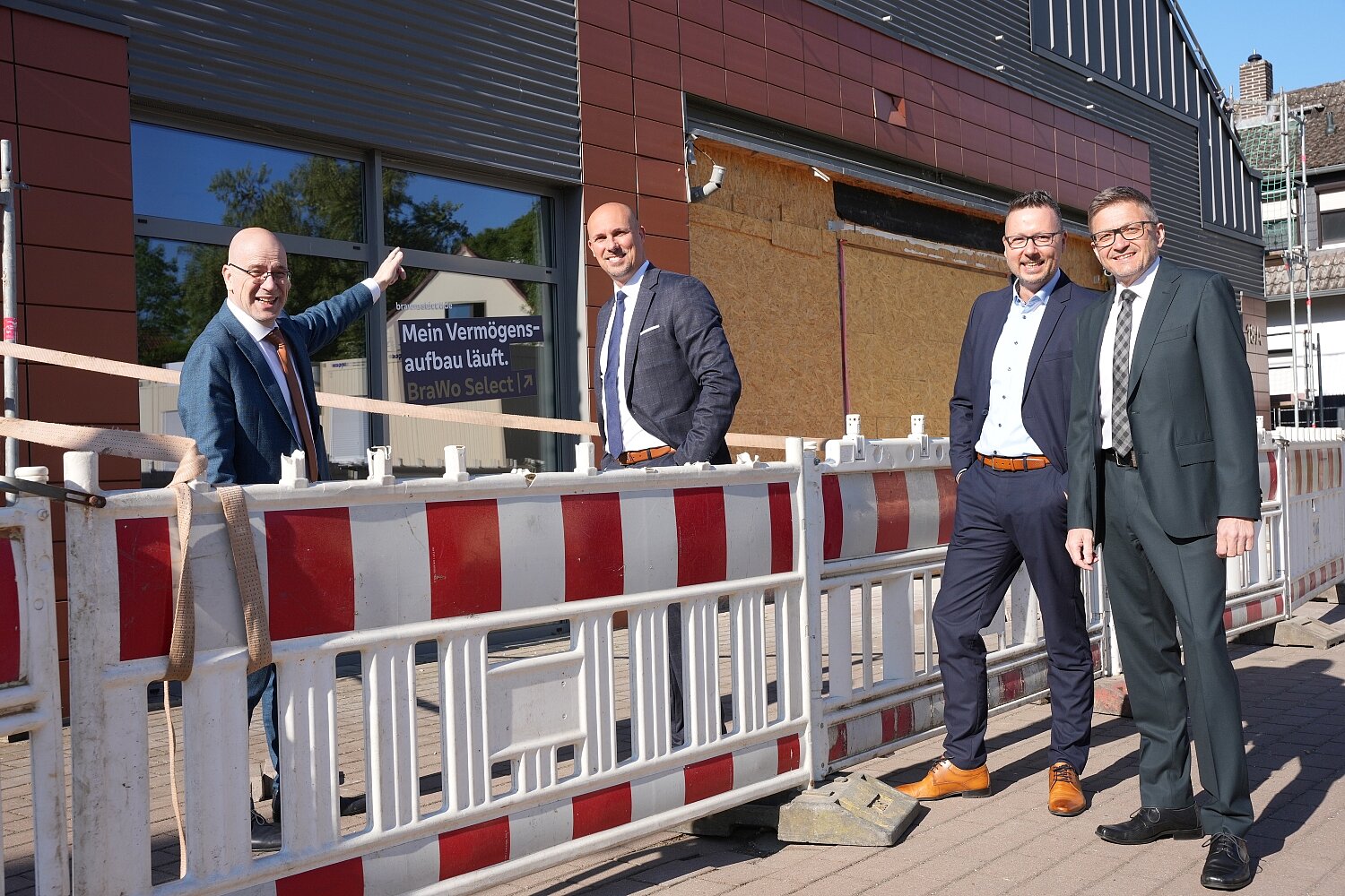 Wiederaufbau der Volksbank BRAWO-Filiale in Lengede hat begonnen