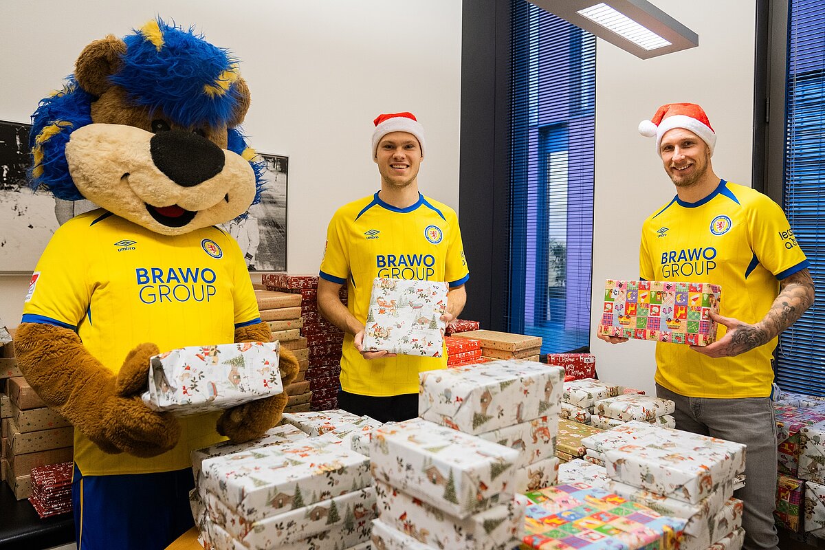 Volksbank BRAWO Stiftung erfüllt zu Weihnachten 1.002 Kinderwünsche in ...